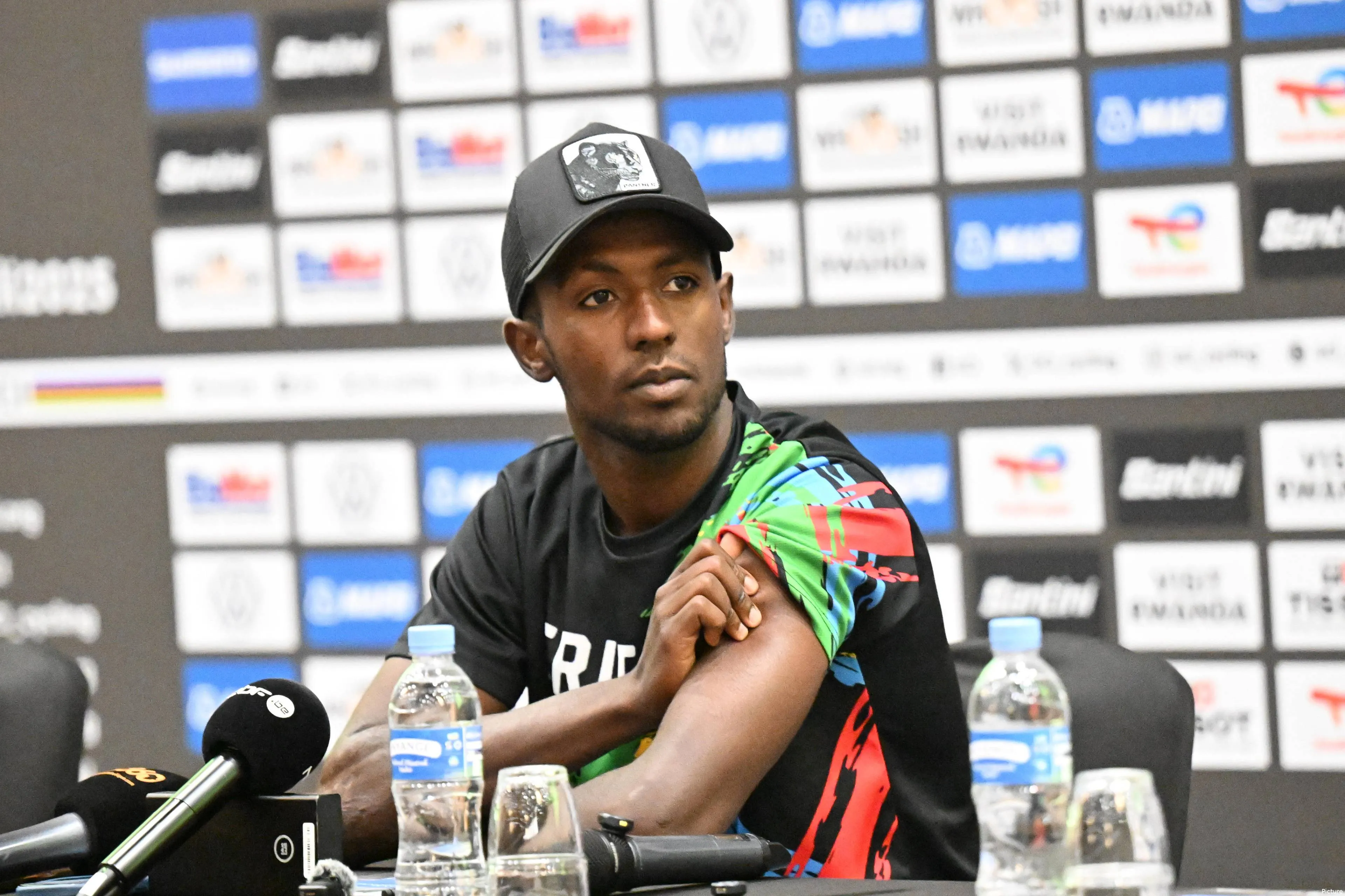 “Nu is het tijd voor een nieuw hoofdstuk” – Biniam Girmay maakt vertrek bij Intermarché - Wanty ...